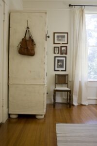 Ten Popular White Paint Colors for Interior Walls - Mendez Manor